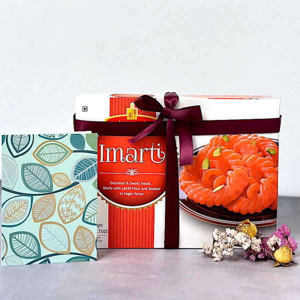 Sweet Moments Gift Box: Order Flowers Online | Interflora India ...