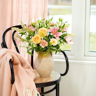 Bouquet of Mixed Cut Flowers: Order Flowers Online | Interflora India ...