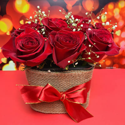 Box of Red Roses: Order Flowers Online | Interflora India | IP1154532