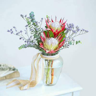 Wanderlust wilds: Order New Home Flowers Online | Interflora India ...